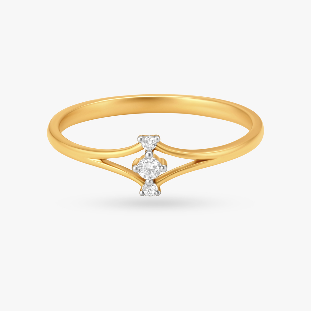 Delicate Sparkle Diamond Ring