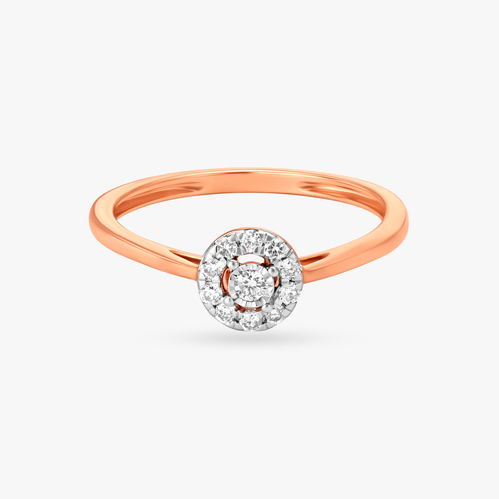 Stunning Dainty Diamond Ring