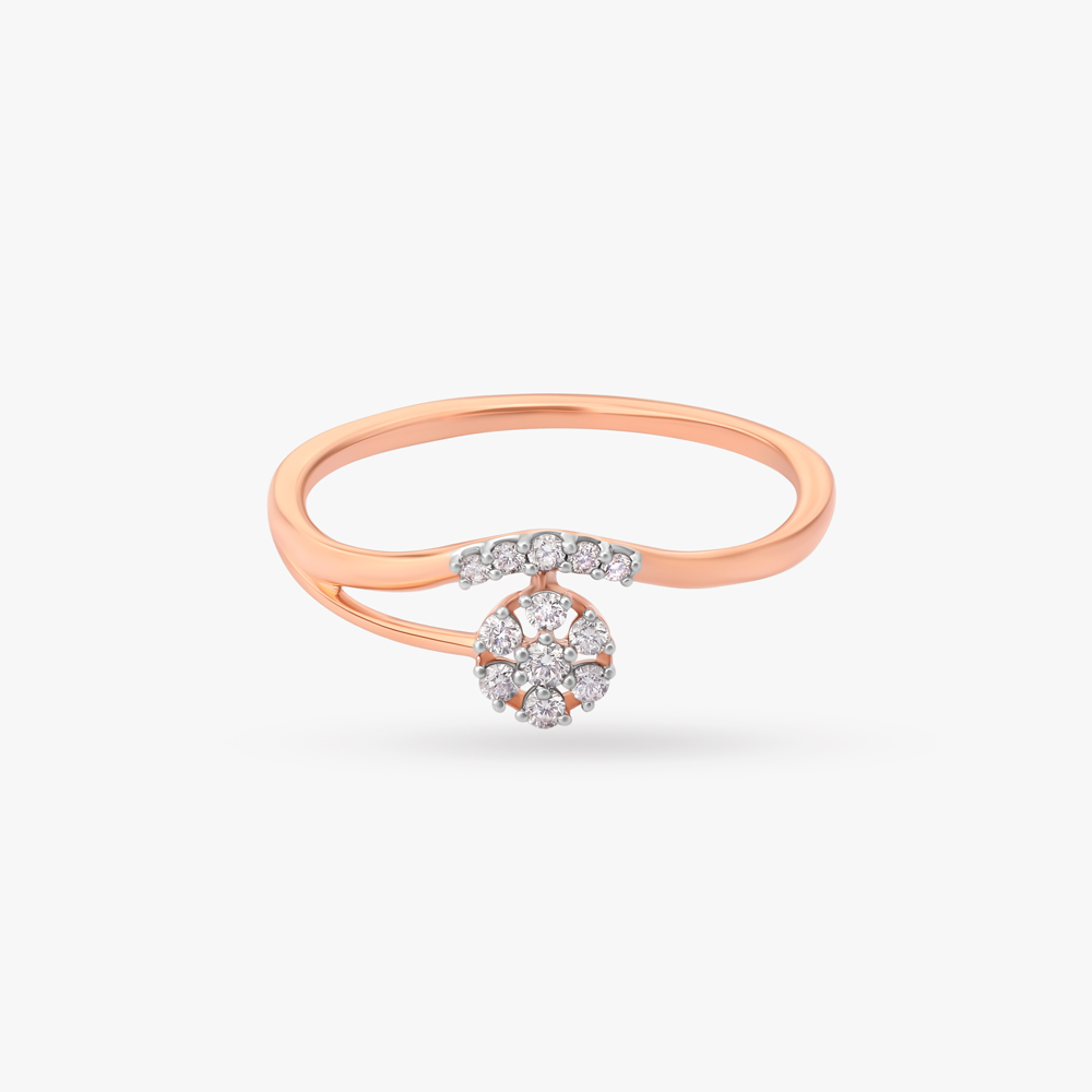 Enchanting Diamond Finger Ring
