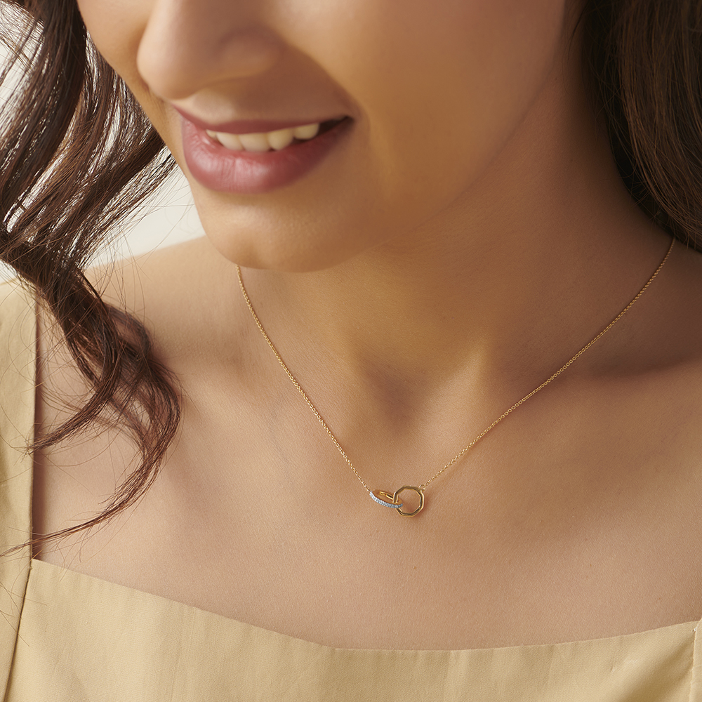 Eternal Connection Diamond Pendant With Chain