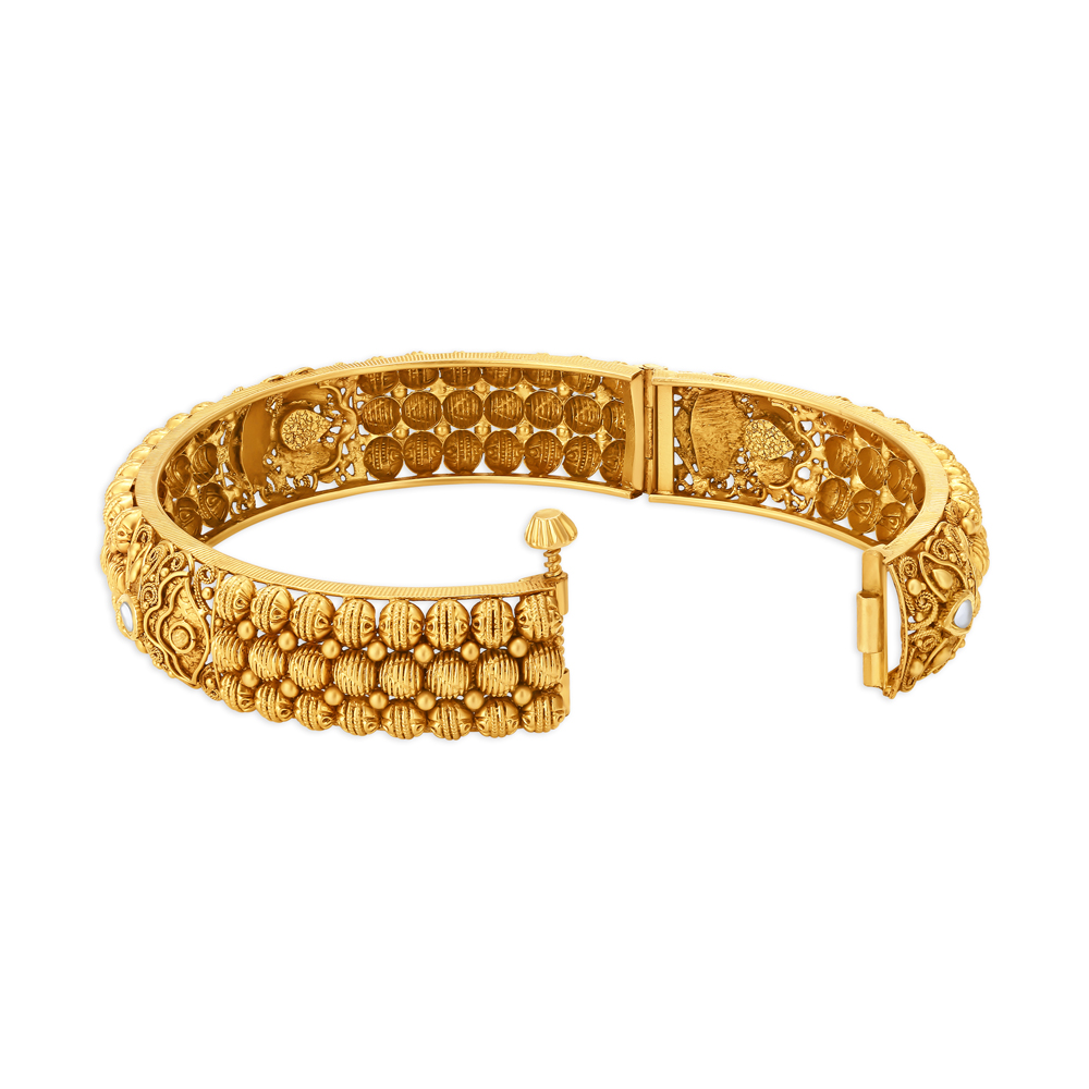 Sophisticated Textured Gold Bangle