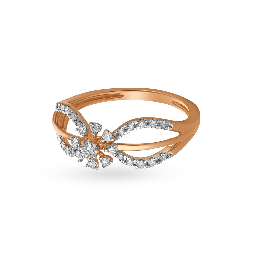 Gleaming Exquisite Diamond Ring