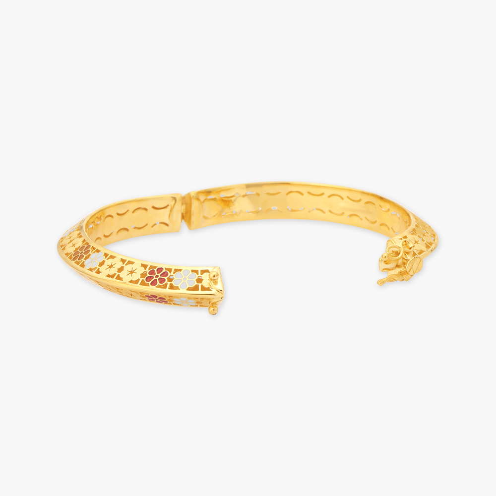 Dazzling Gold Bangle