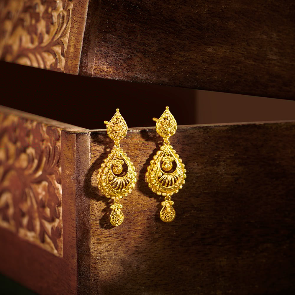 Captivating Floral Gold Drop Earrings