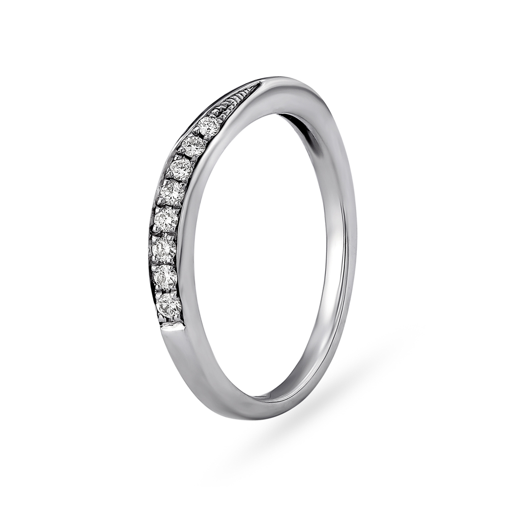 Gleaming Platinum Finger Ring