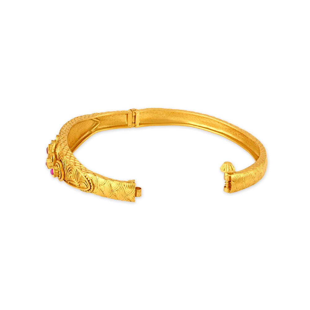 Traditional Grand Gold Bangle