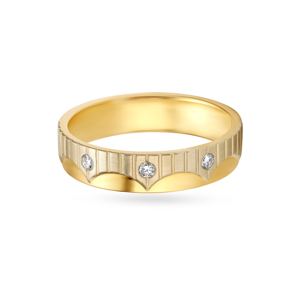 Gold and Diamond Finger Band