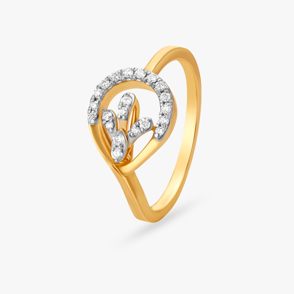 Traditional Crossover Diamond Ring