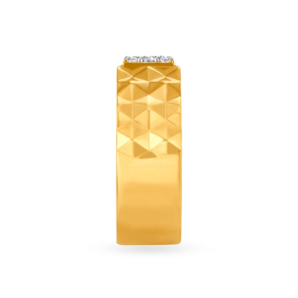 Bold Men's Gold Finger Ring