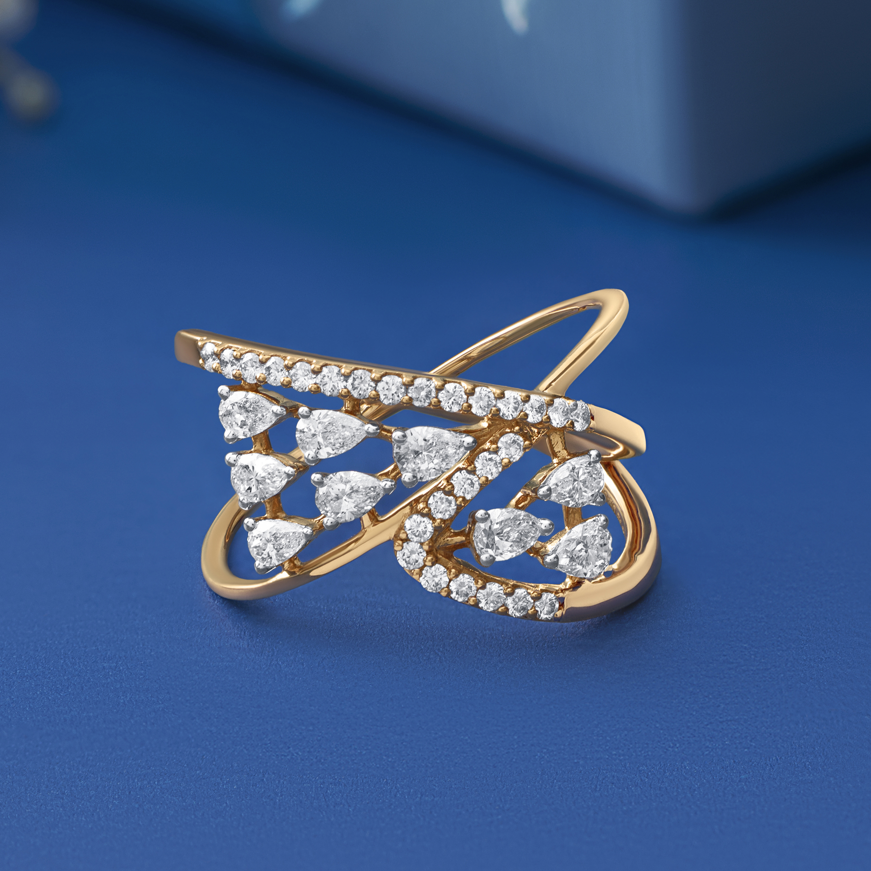 Dew Diamond Finger Ring