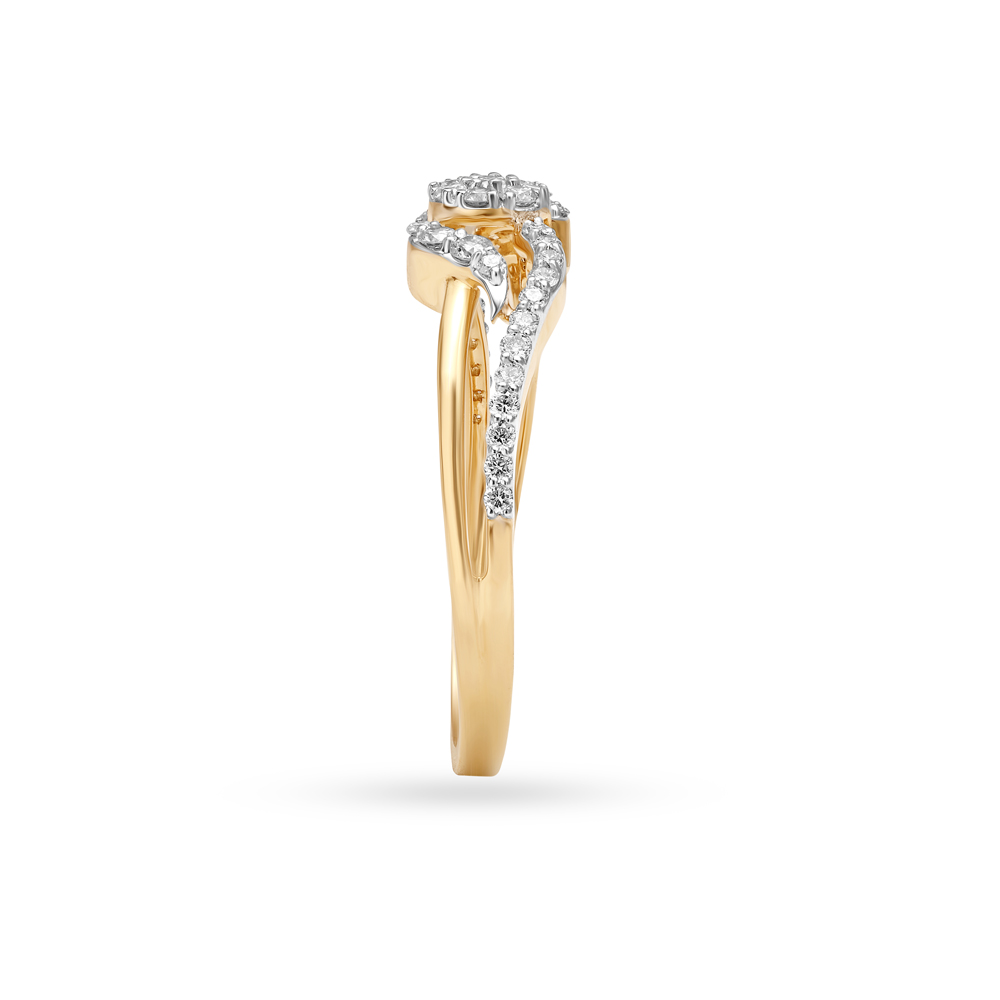 Heavenly Crossover Diamond Finger Ring