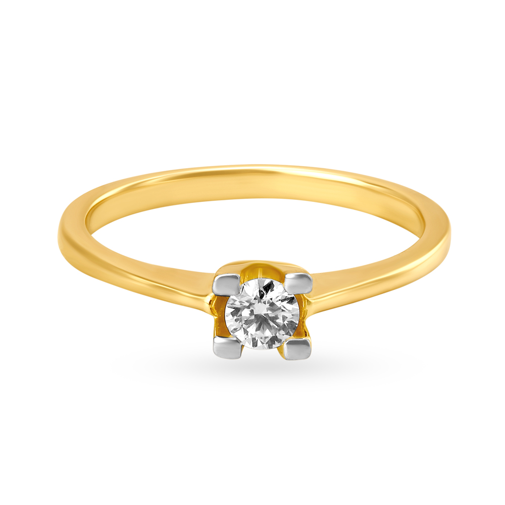 Gleaming 18 Karat Yellow Gold And Diamond Finger Ring
