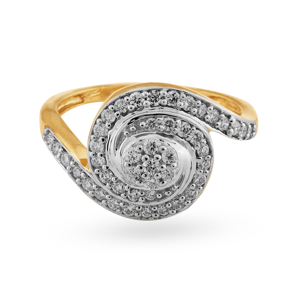 Fancy Traditional Gold and Diamond Finger Ring