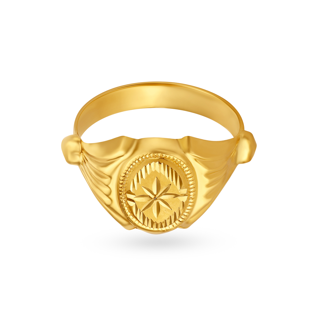 Intricate Charming Ring for Men