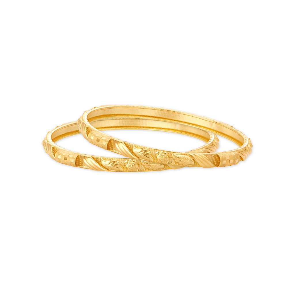 Lovely Filigree Gold Bangle