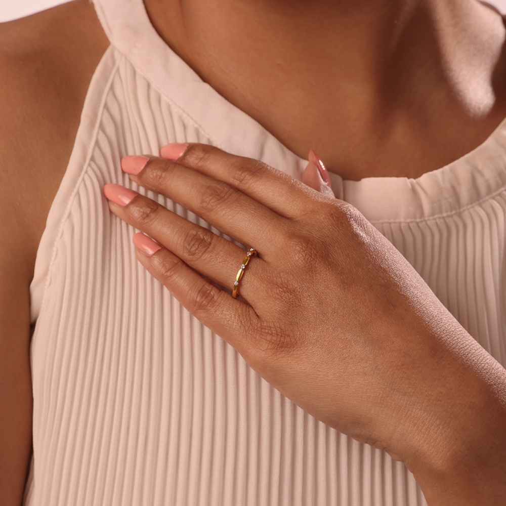 Celestial Sparkle 18KT Gold & Diamond Finger Ring