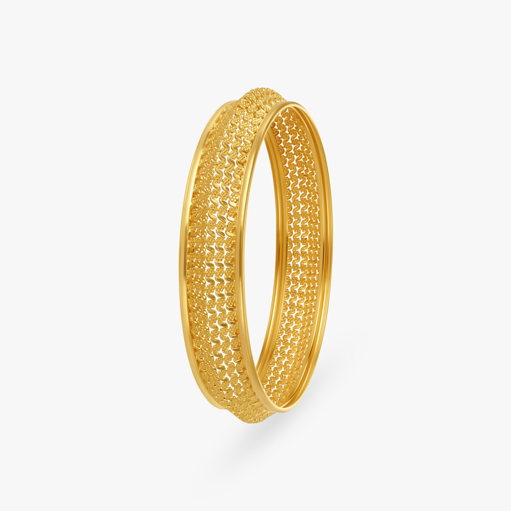 Regal Broad Bangle