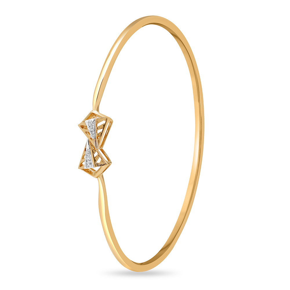 14 KT Yellow Gold Enchanting Classic Diamond Bangle