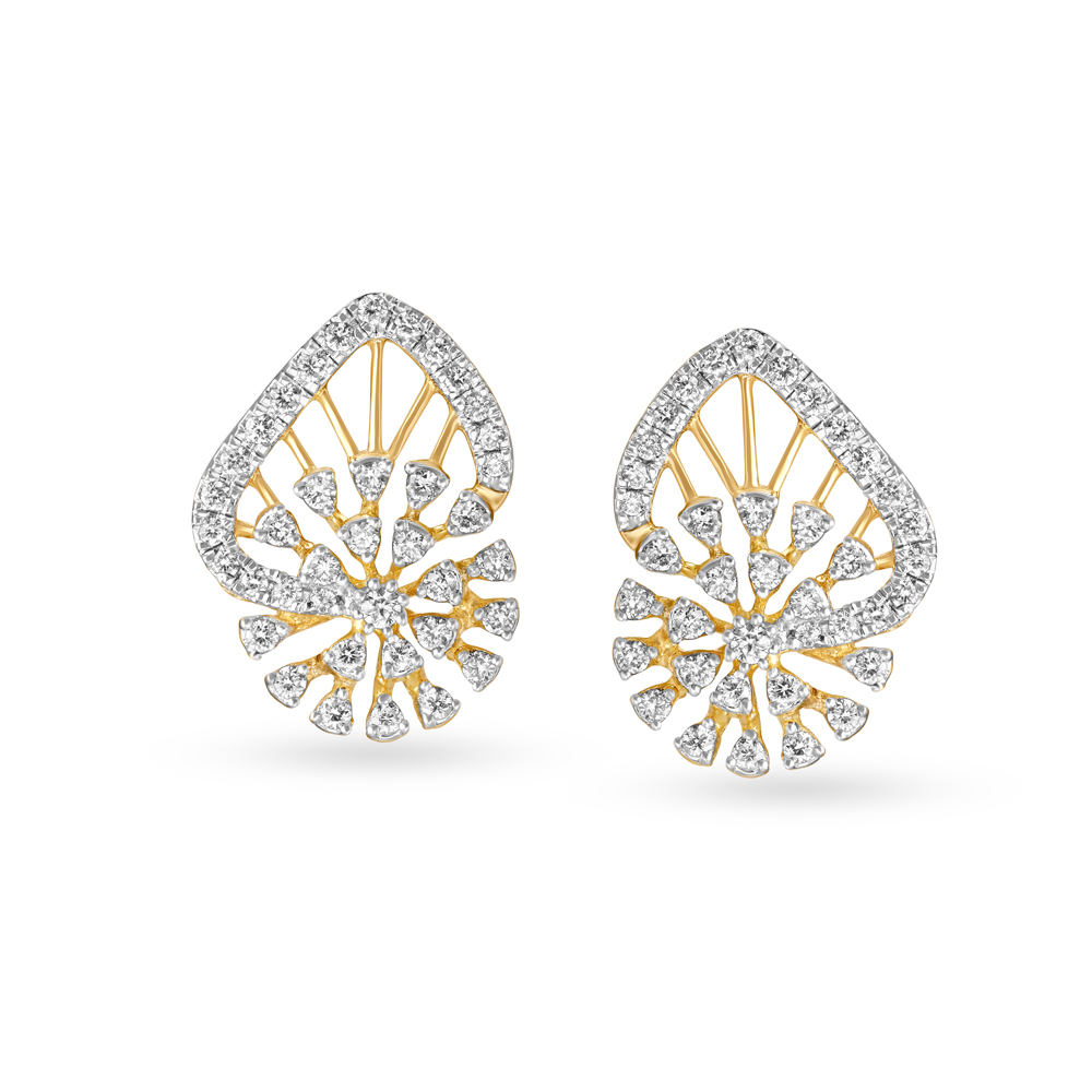 Exquisite Gold and Diamond Stud Earrings