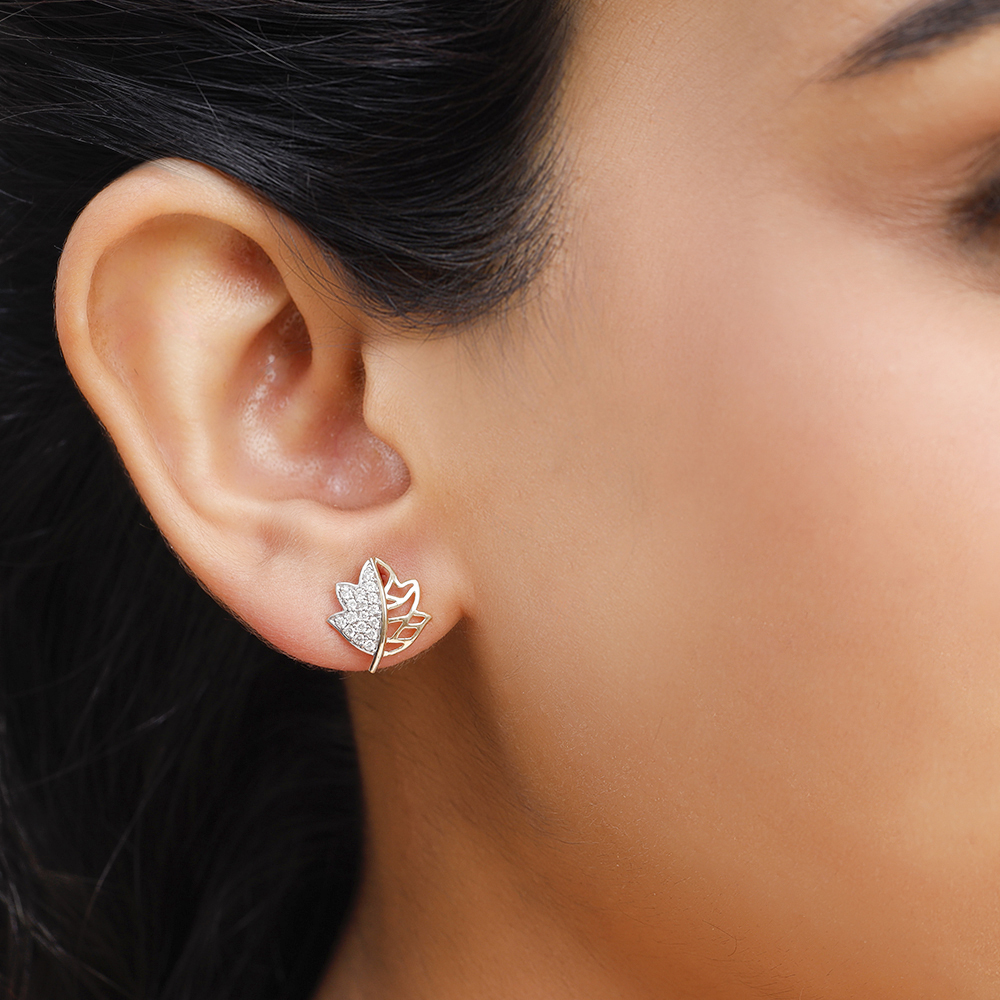 14KT Yellow Gold Maple Magic Diamond Stud Earring