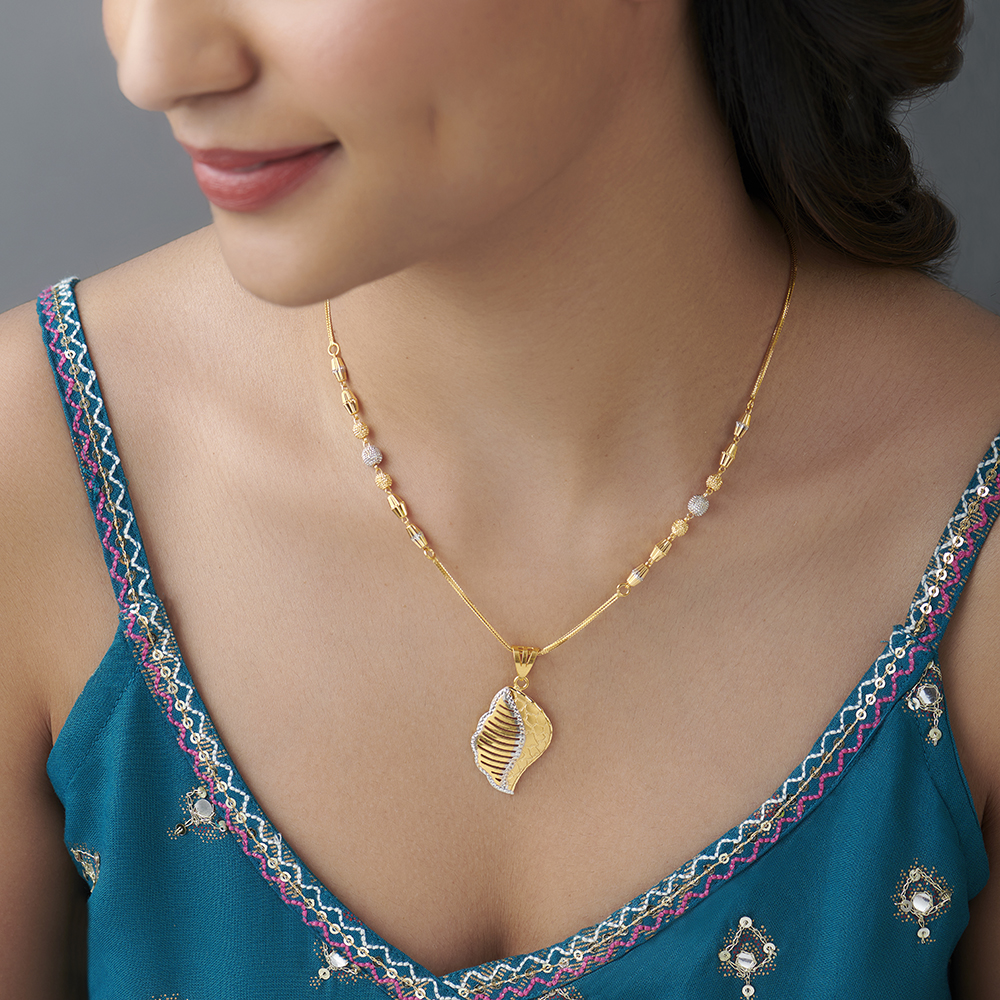 Contemporary Gold Necklace
