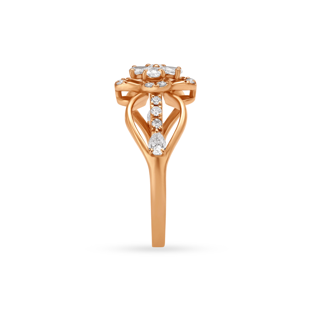 Enchanting Diamond Finger Ring