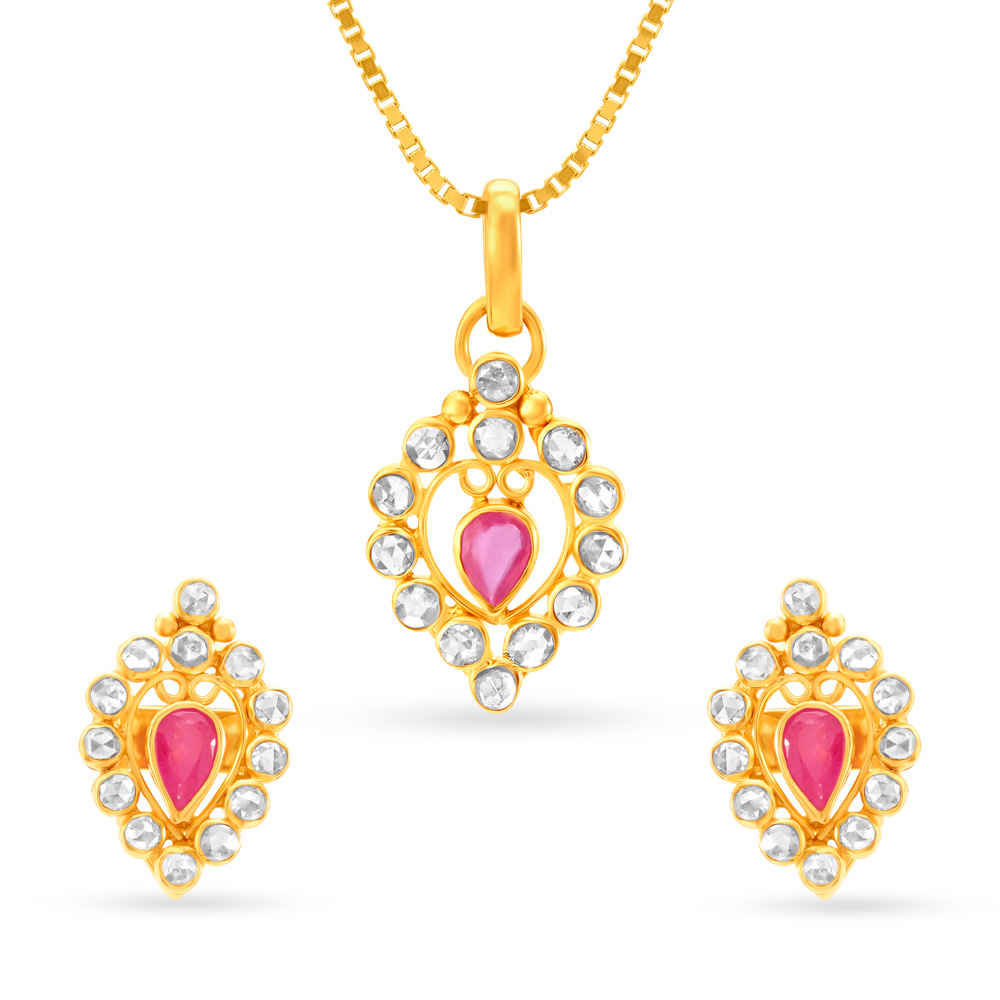 22 Karat Gold and Polki Diamond Pendant Earrings Set