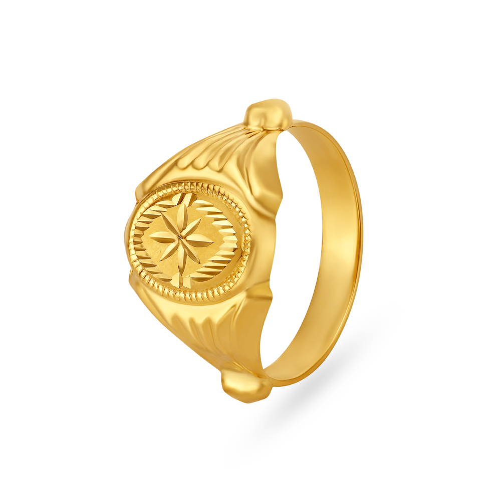 Intricate Charming Ring for Men