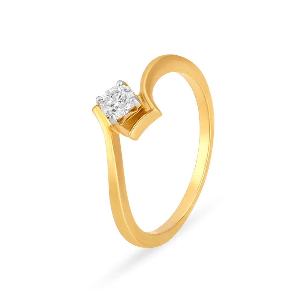 Stylish Round Diamond Finger Ring