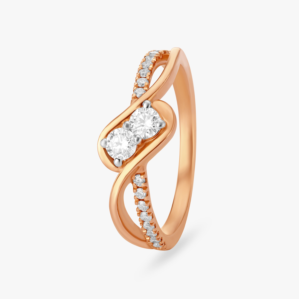 Twisted Diamond Finger Ring