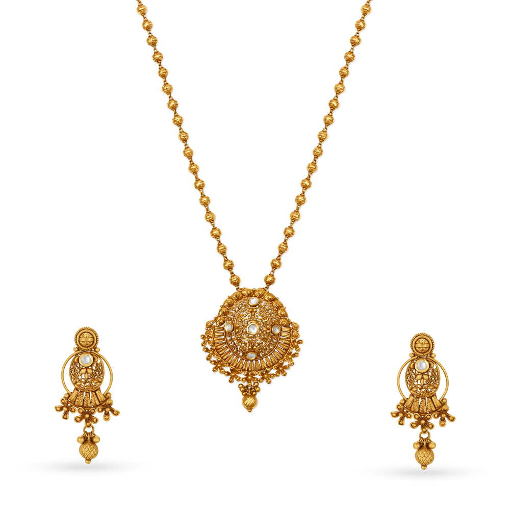 Magnificent Gold Necklace Set