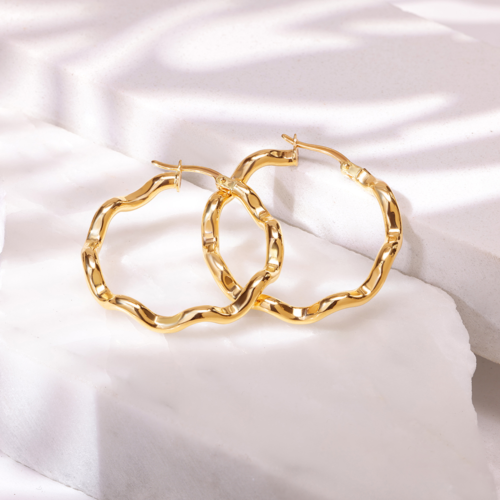 Wavy Elegance 18KT Gold Hoop Earrings