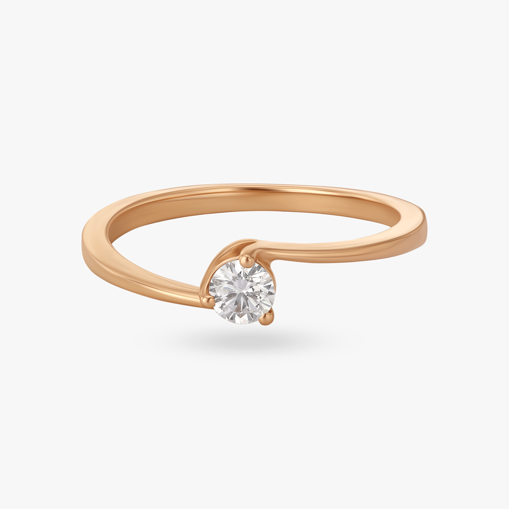 Sleek Diamond Finger Ring