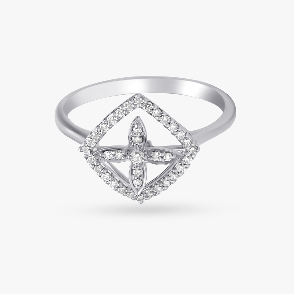 Bold Diamond Ring in Platinum