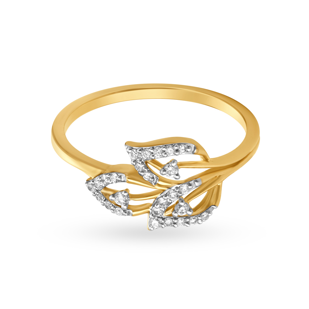 Contemporary Leaf Pattern Gold and Diamond Finger Ring