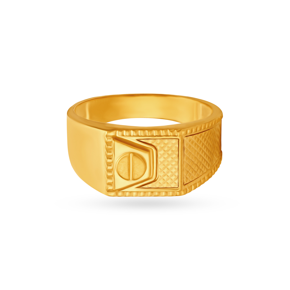 Elaborate Gold Finger Ring for Men