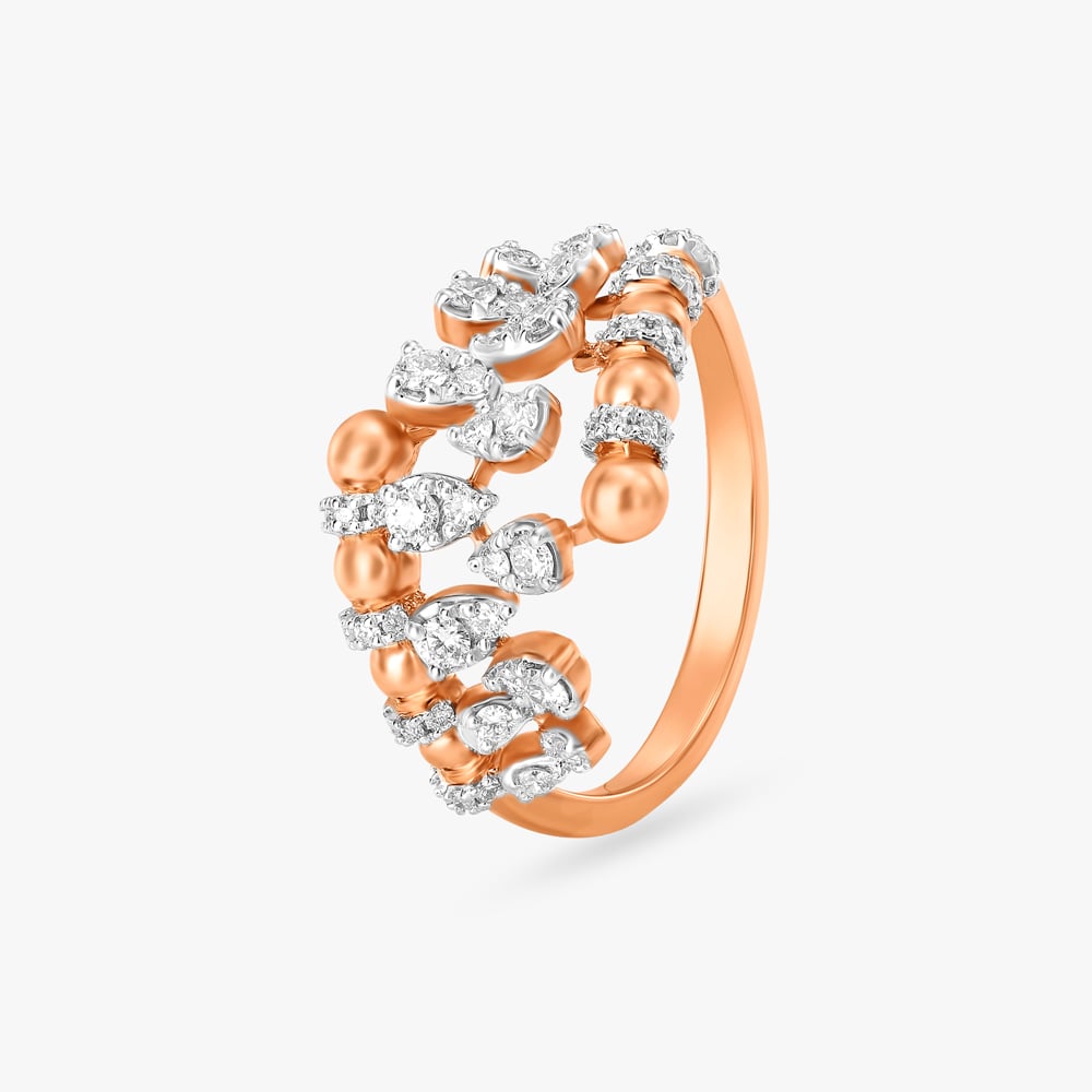 Enticing Gleam Diamond Ring