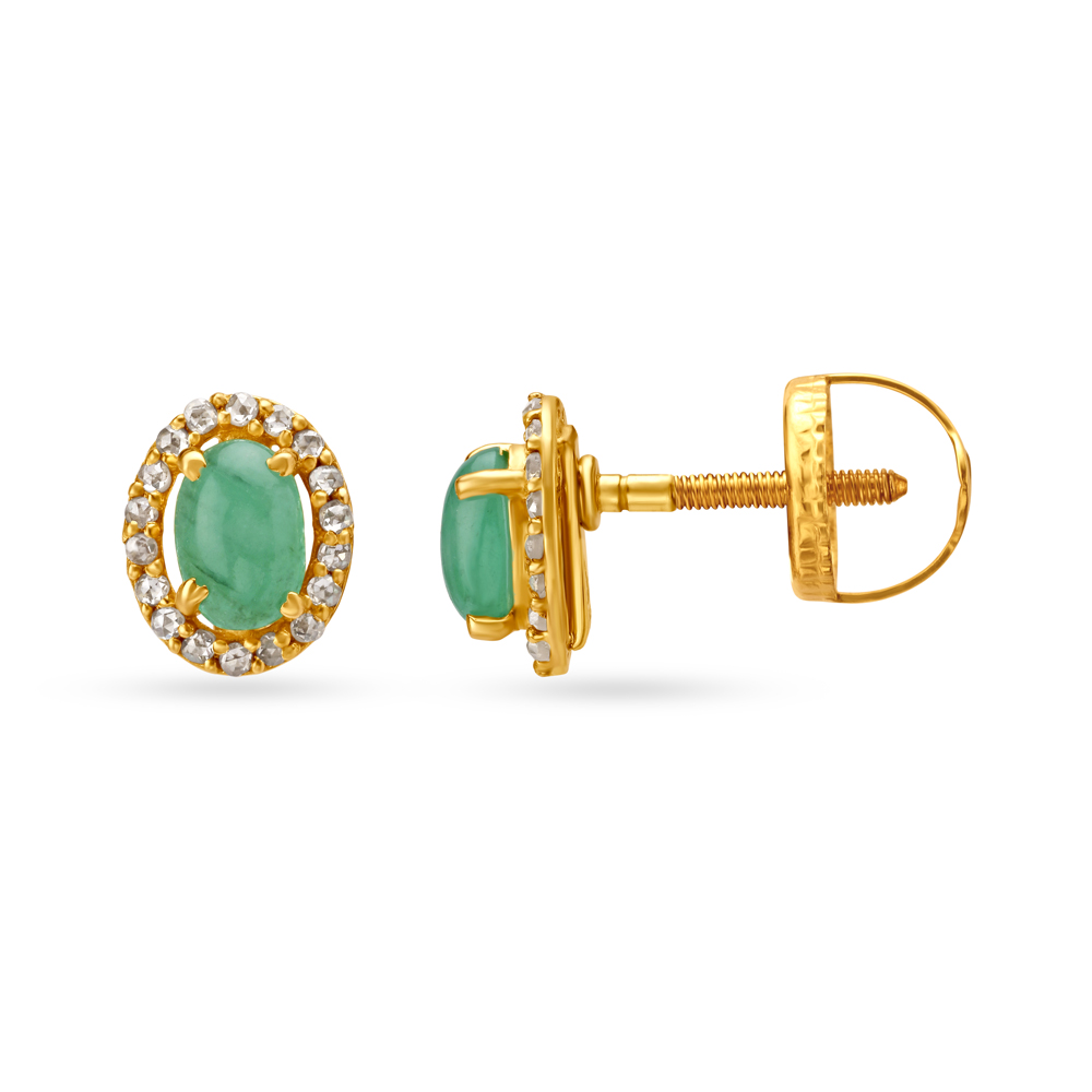 Emerald Studded Circular Design Gold Pendant And Earrings