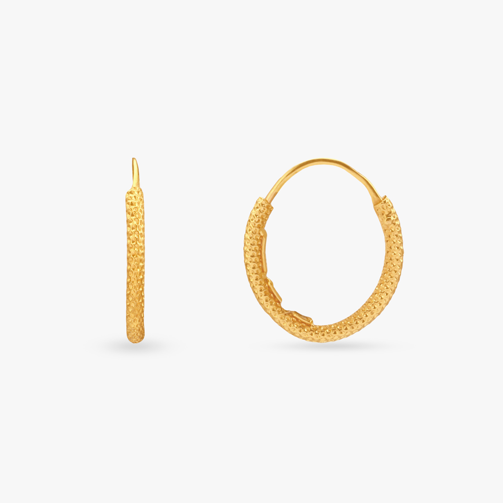 Textured Elegance Gold Hoop Earrings