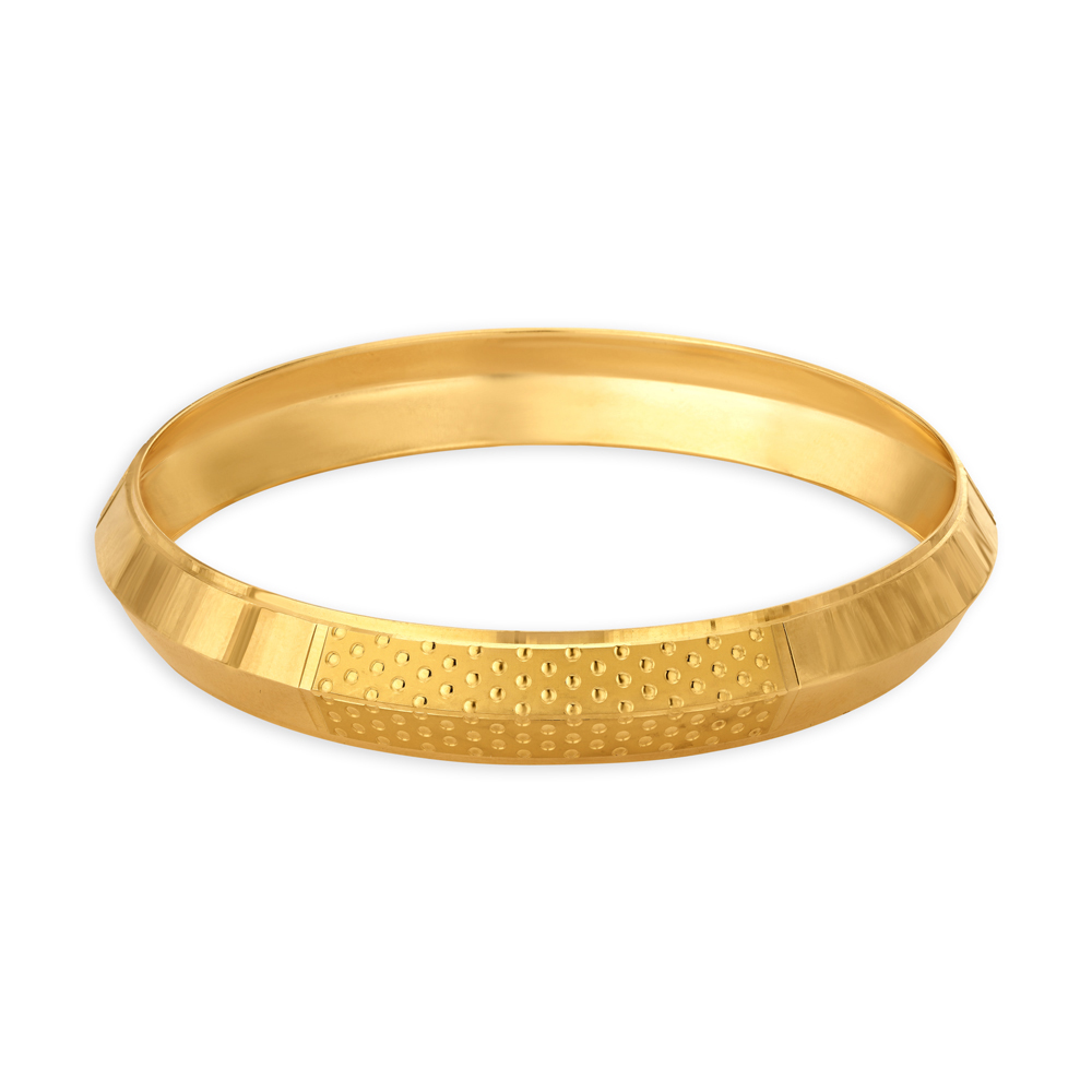 Stunning Yellow Gold Embossed Bangle