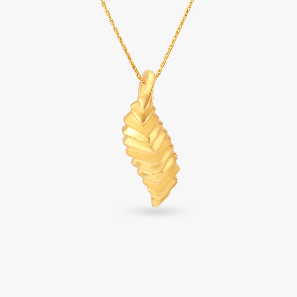 Sculpted Gold Pendant