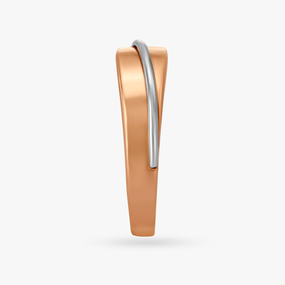 Sophisticated Stroke Ring