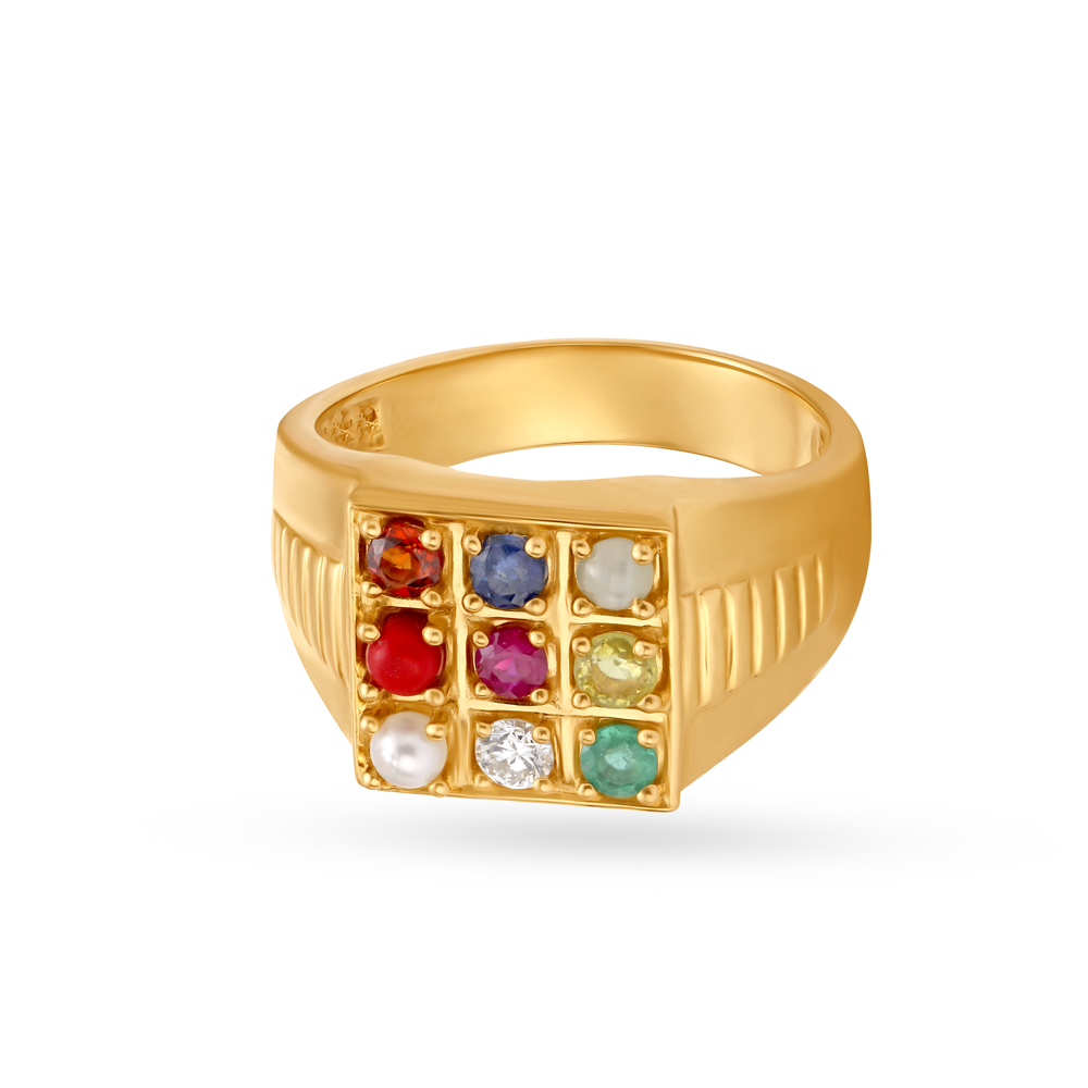 Sumptuous Navaratnam Diamond Finger Ring