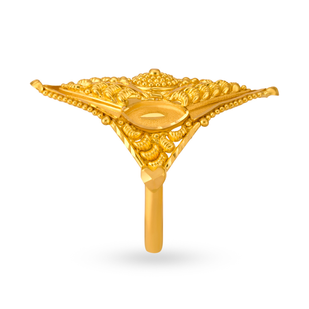 Enchanting Diamond Shape Gold Finger Ring