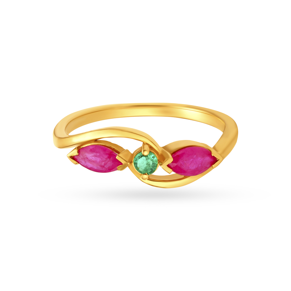 Exquisite Gemstone Studded Gold Ring