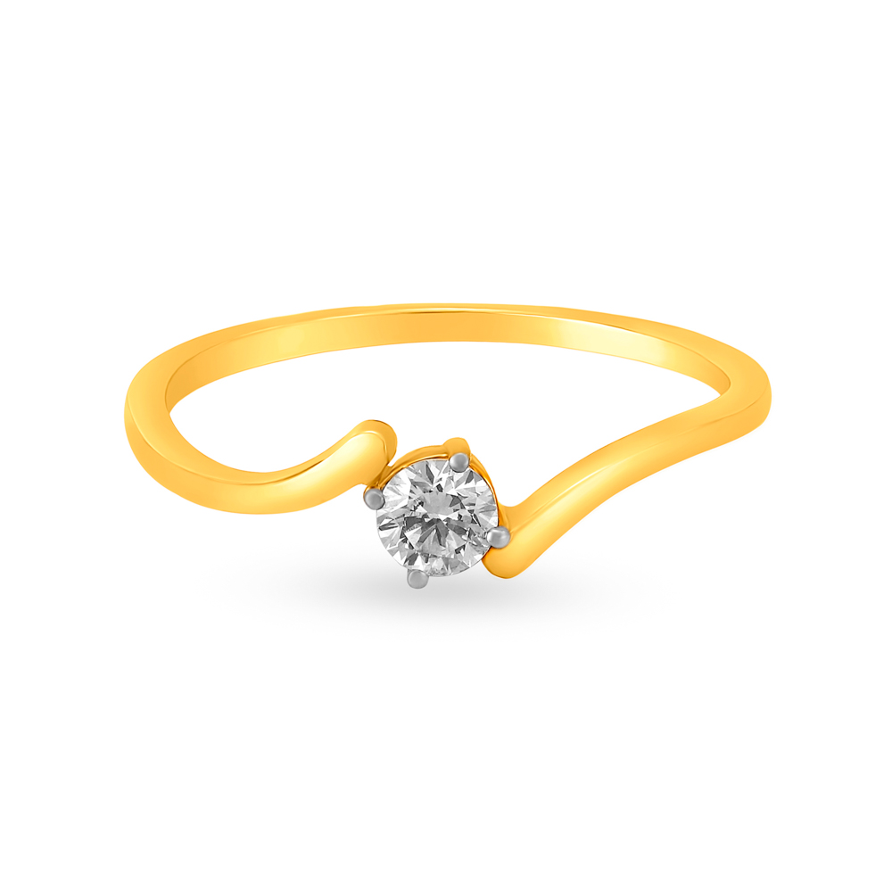 Singular 18 Karat Gold And Diamond Finger Ring