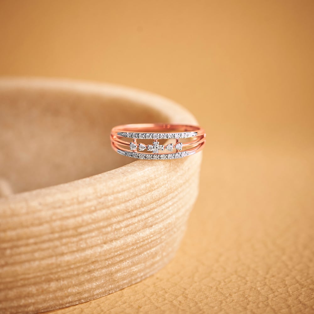 Dazzling Tiered Diamond Ring