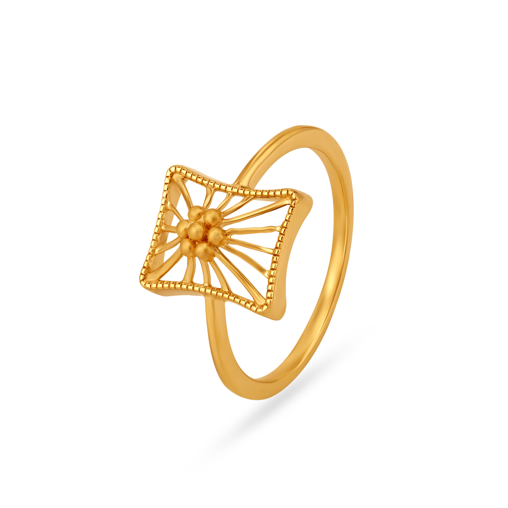 Elegant Geometric Floral Gold Finger Ring